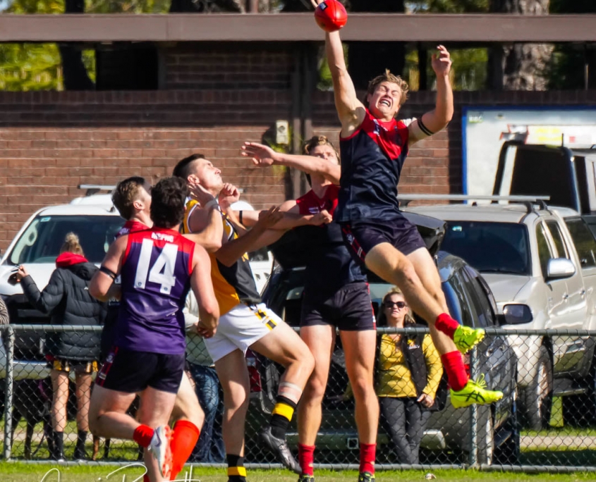 MEN'S FOOTBALL PROFILES - Mt Eliza Football Club